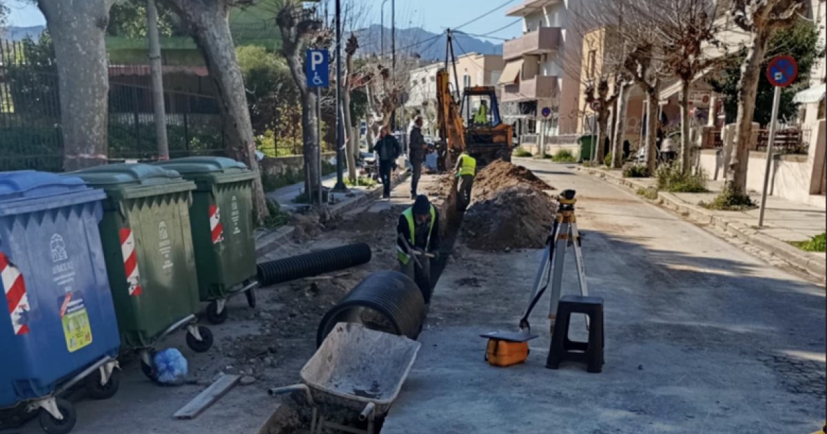 Ξεκίνησε η κατασκευή νέου αγωγού αποχέτευσης ακαθάρτων επί της οδού Μ ...
