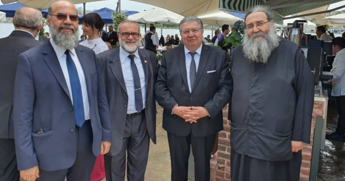 Γ. Χρυσουλάκης: Τέσσερις Κώοι στο Φανάρι στην Κωνσταντινούπολη, στα ...