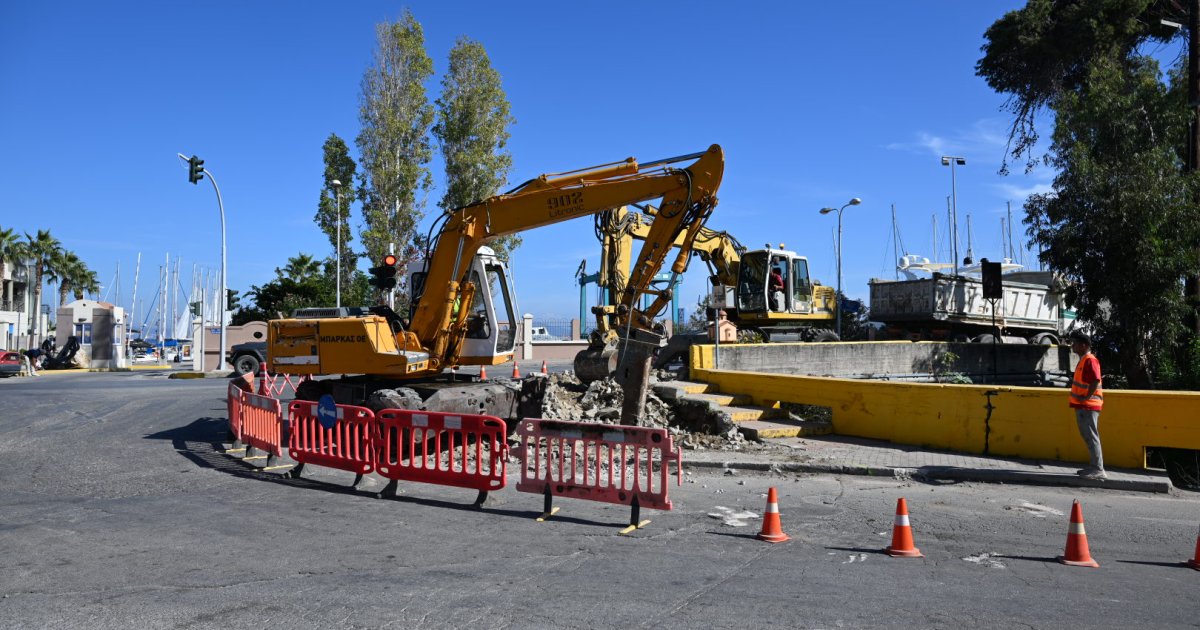 Ξεκίνησαν οι εργασίες για την αναδιαμόρφωση του κυκλικού κόμβου στη ...
